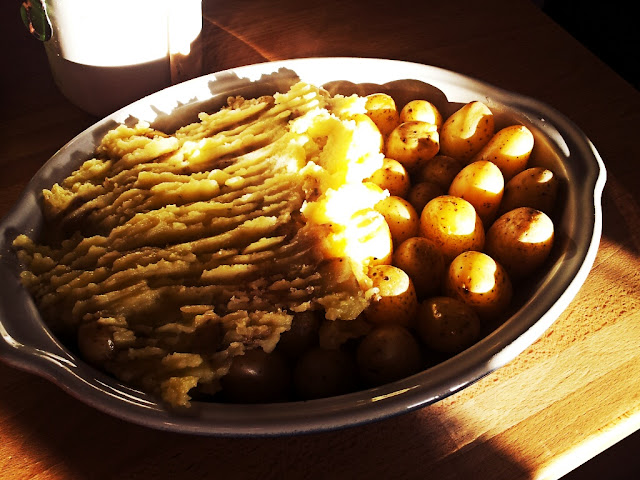 A Normandy Kitchen: Potato crown.
