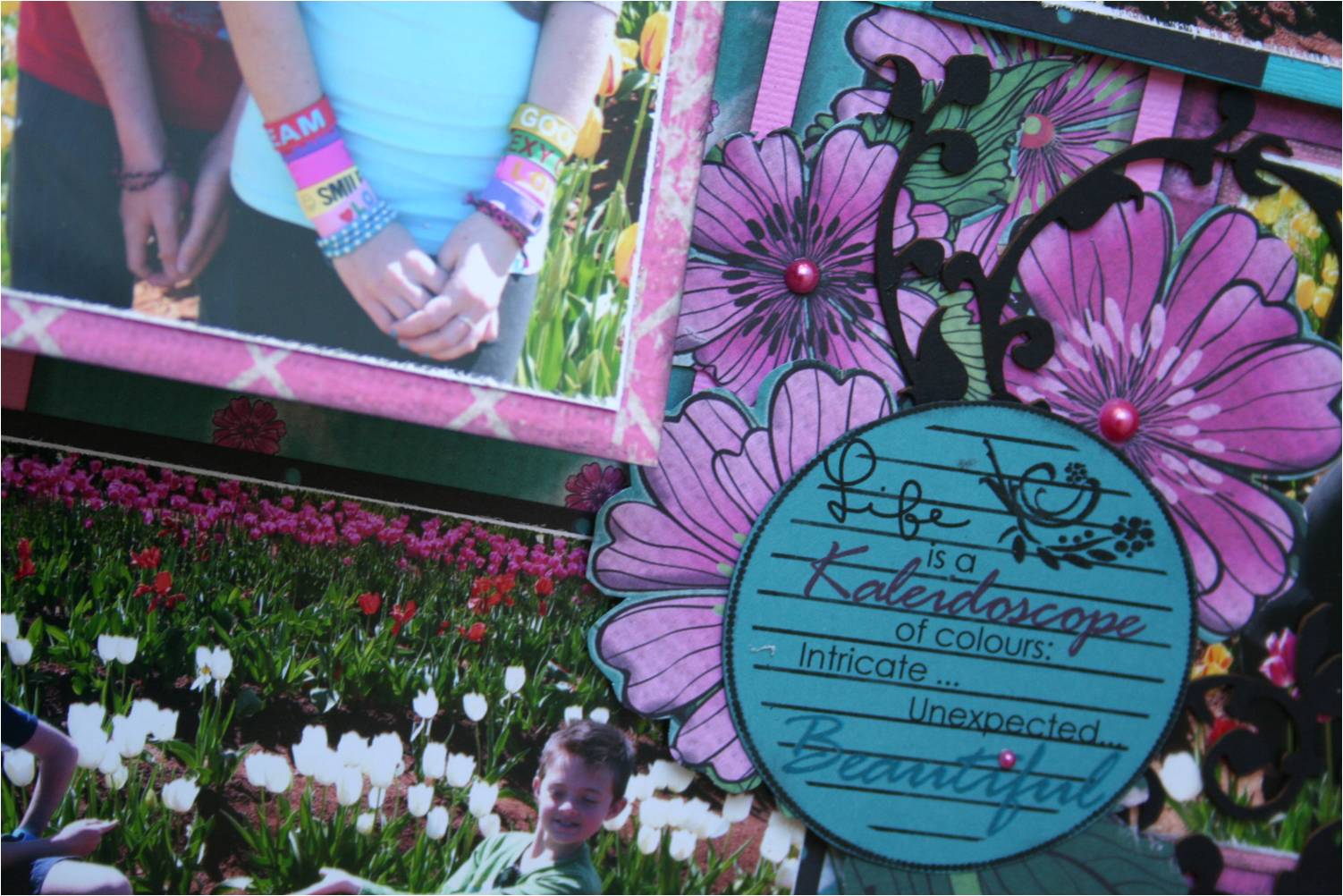 Scrap Collections Design Team: FLORAL TRESSEL class instructions