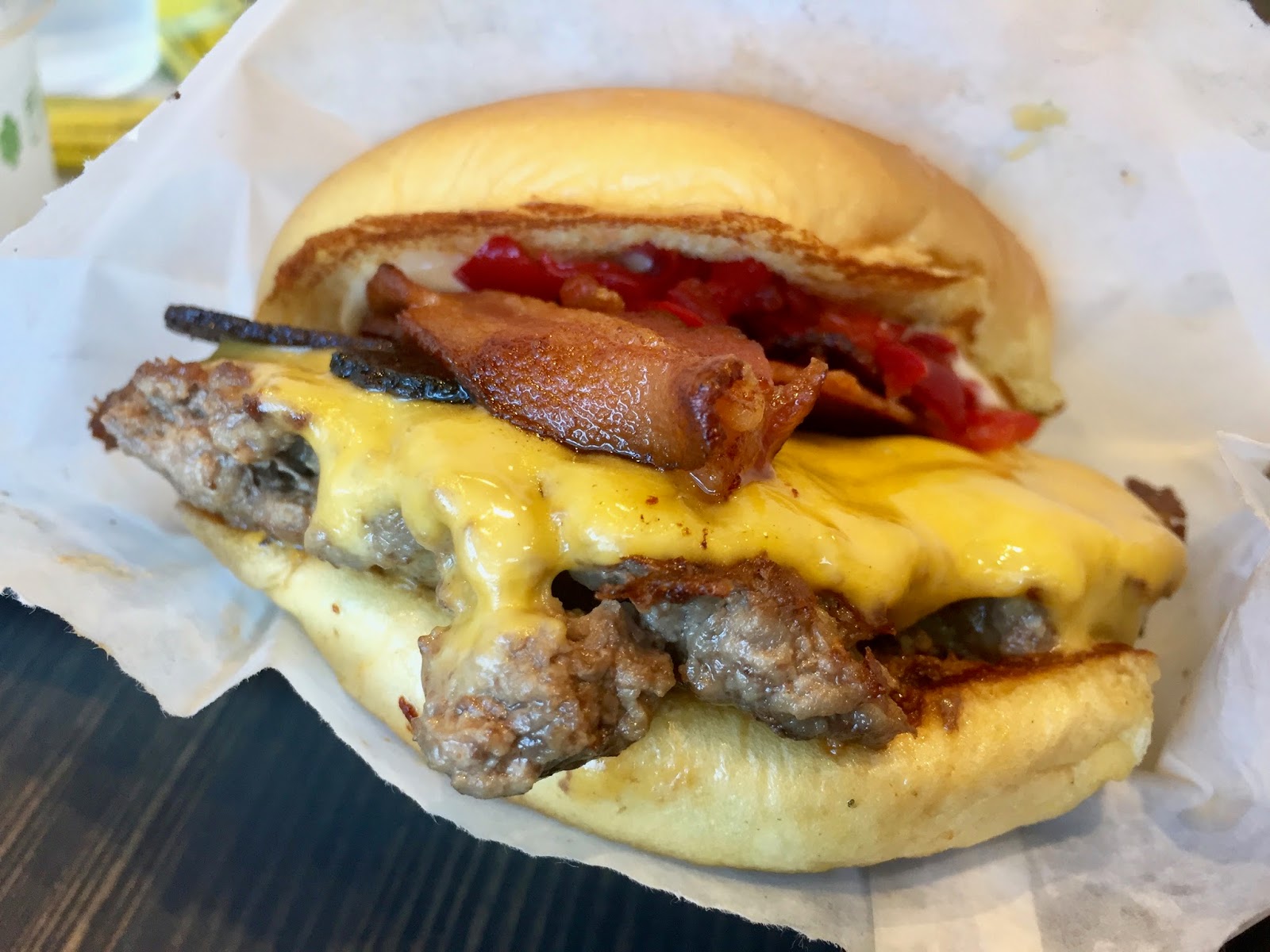 Eating Orlando An Orlando Food Blog: Burgers, burgers and more burgers ...