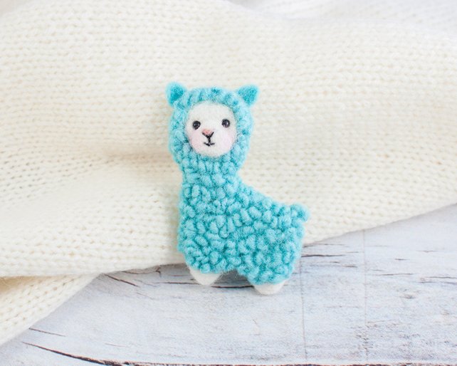 Adorable Felt Animal Brooches by Wool Creations Store / The Beading Gem