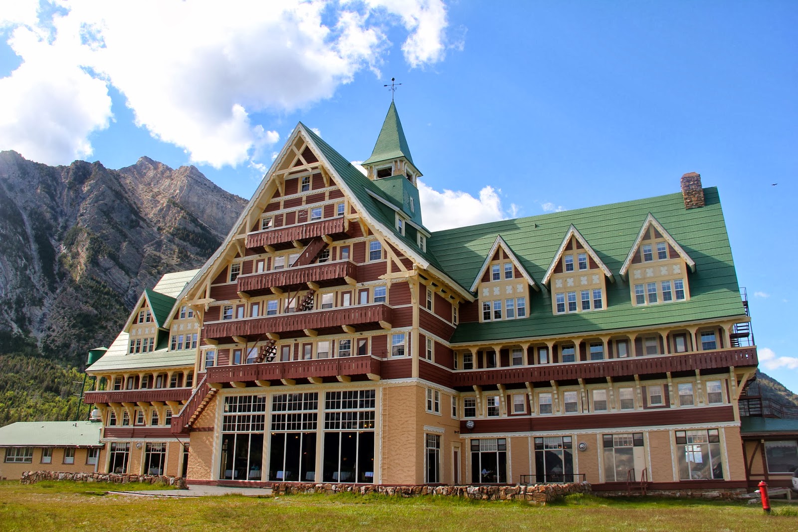 Where in the World RV?: Riding across Glacier National Park, MT & Canada