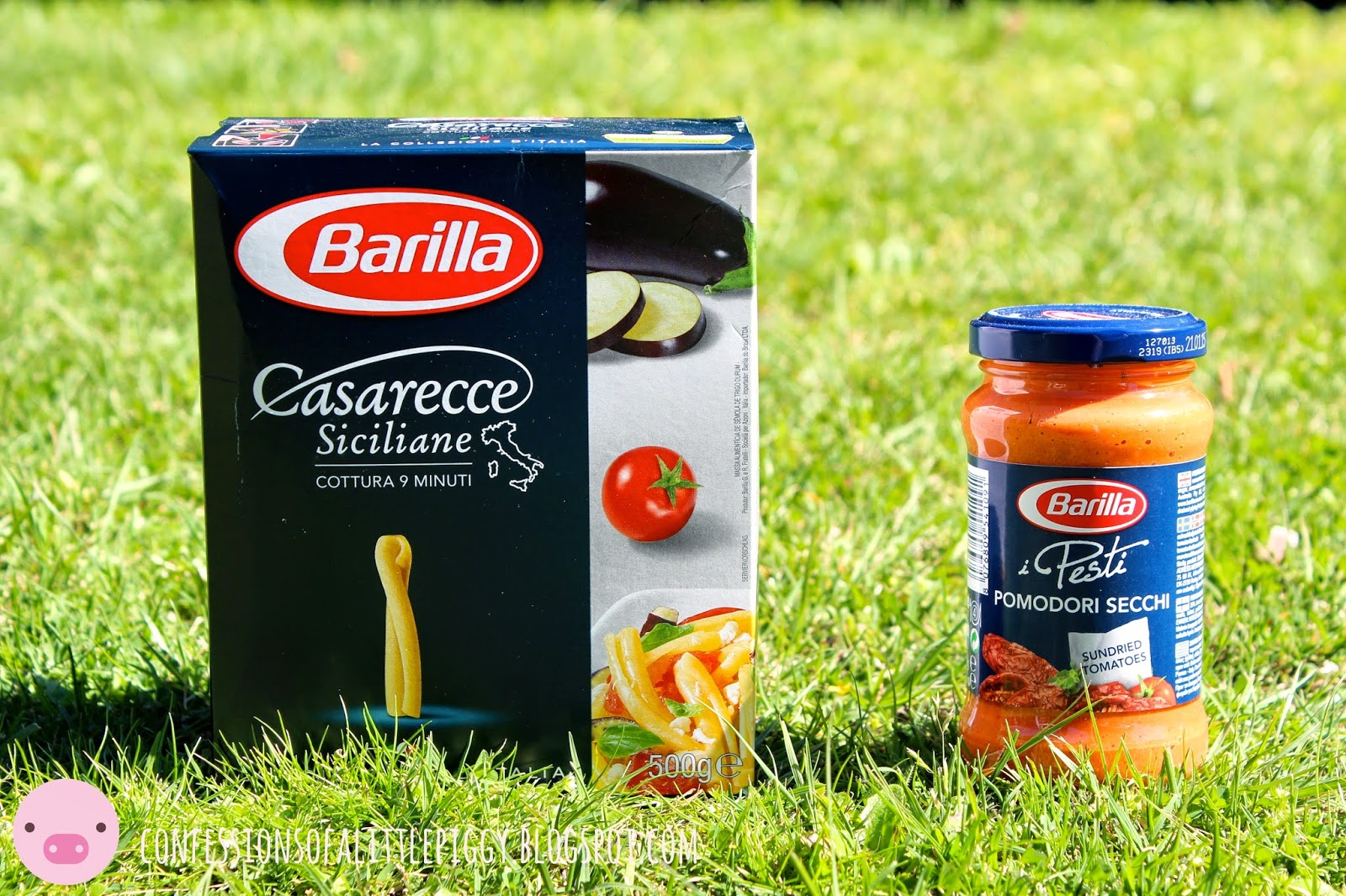Barilla Sundried Tomato Pesto Pasta Salad ~ confessions of a little piggy