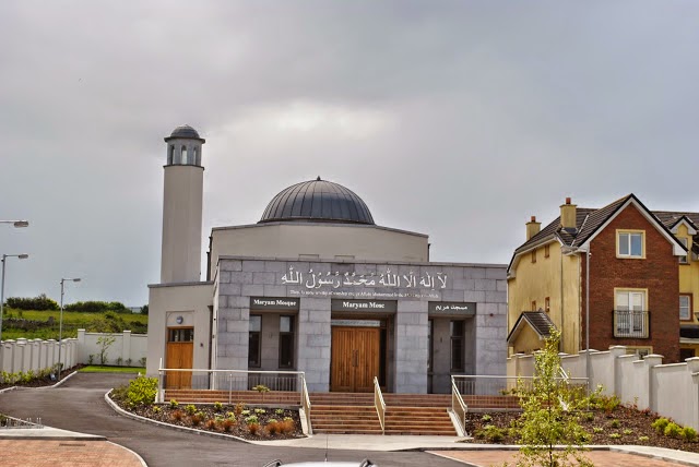 AHMADIYYA MOSQUE: Maryam Mosque - Galway Ireland