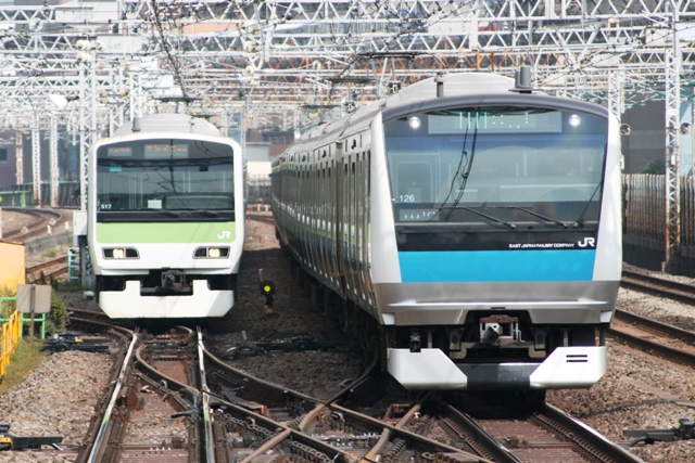 Tokyo Railway Labyrinth: Sky Blue Trains Connecting Three Prefectural Capitals