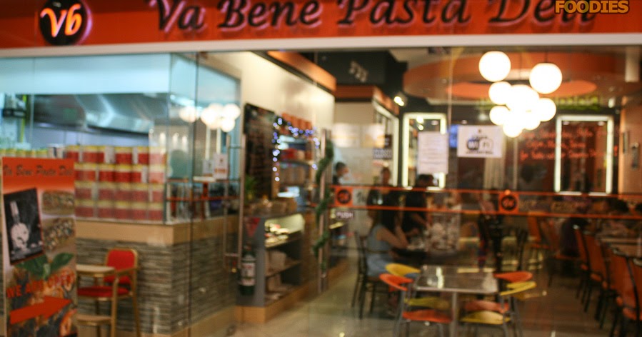 Va Bene Pasta Deli: Impressive Italian Dinner (Bonifacio High Street ...