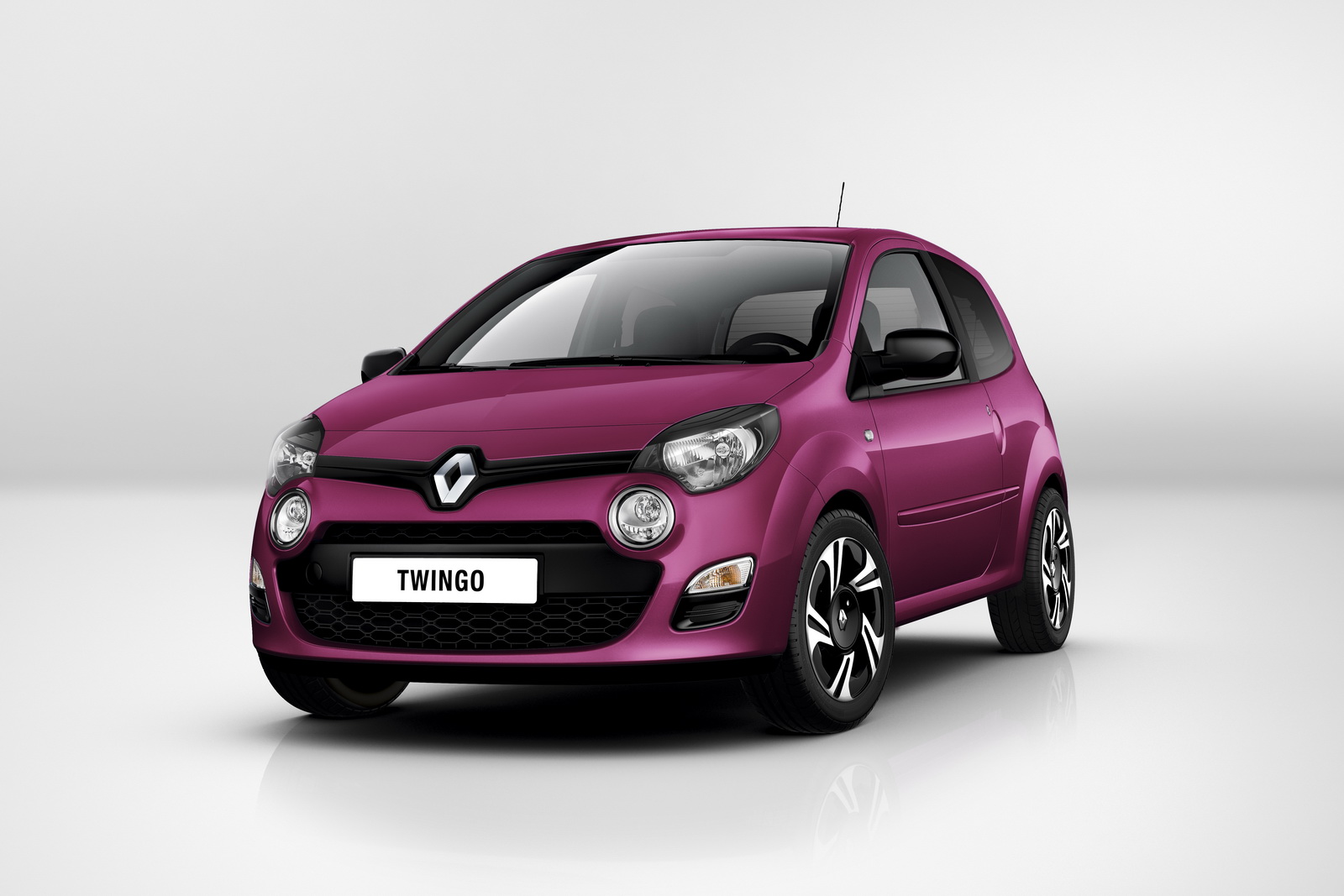 Renault previews New Twingo ahead of world debut at Frankfurt Motor ...