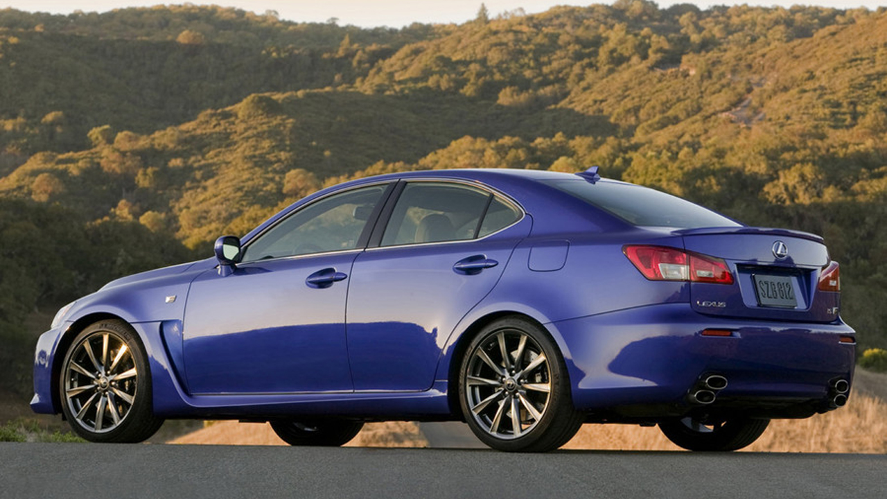 新型 IS 2020年後半に登場！新型 IS F 復活！