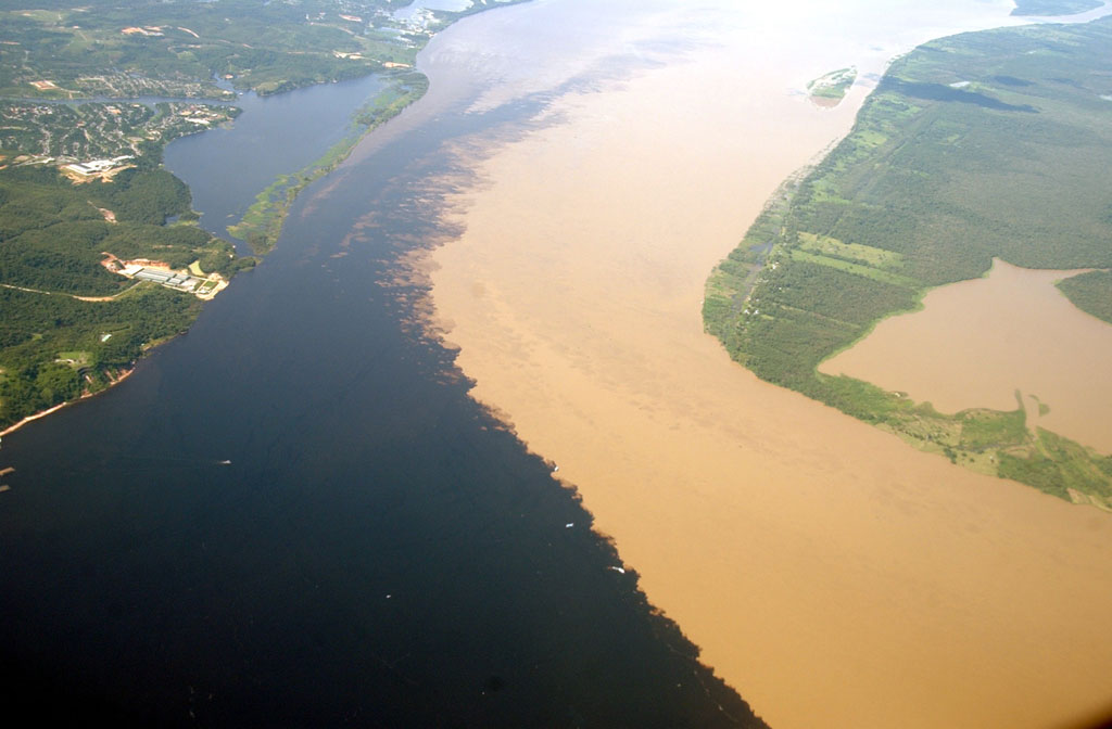 Olá! Como estás?: O Amazonas: encontro do Rio Negro e do Solimões em Manaus