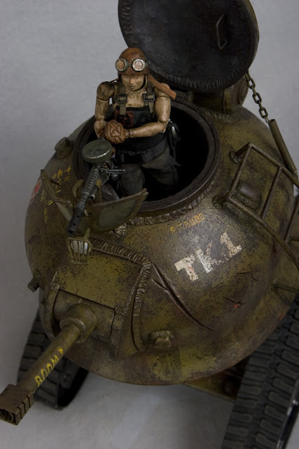 J.ME. (￣ε(#￣): I AM LEGION (threeA Custom Toy Show) @ 1:AM Gallery (11. ...