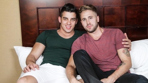A Change – Jacob Taylor, Wesley Woods ★ GayPornHot