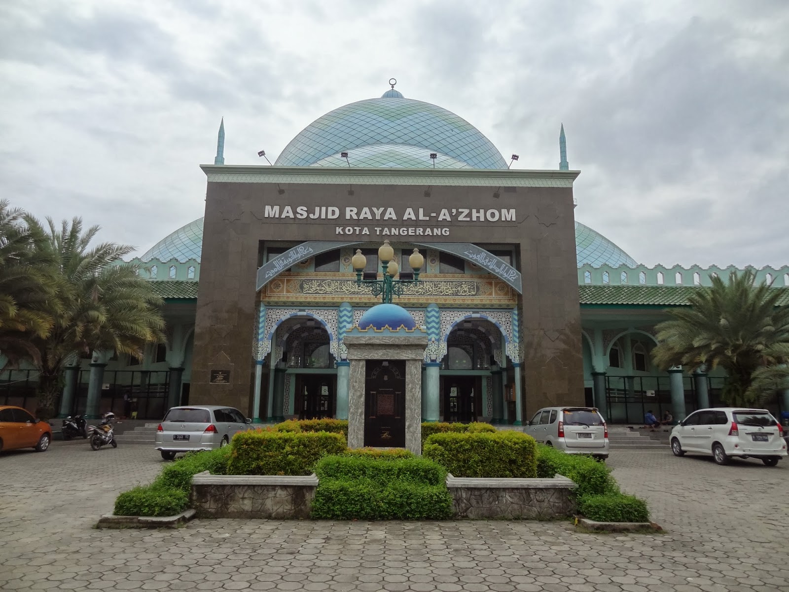 Safari Masjid Nusantara: Masjid Raya Al-A'zhom Kota Tangerang