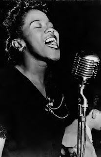 Dazzling Divas: Billie Holiday