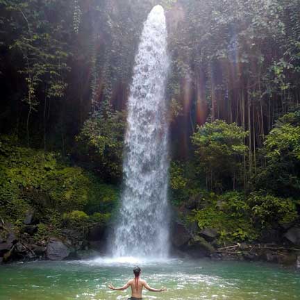 Menikmati Keindahan Air Terjun Way Lalaan - Lampung Helau