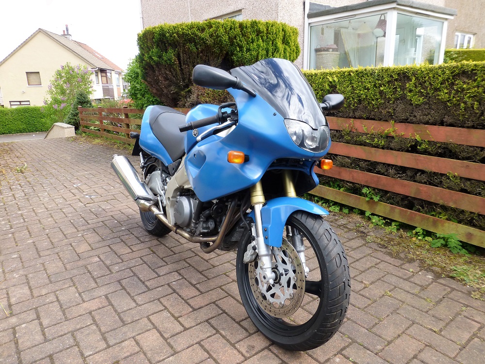 You can't tour on a single!: Yamaha SZR660 - still for sale!