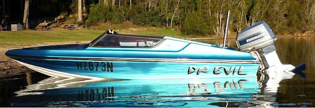 AUSSIE SKIBOATS: DR EVIL