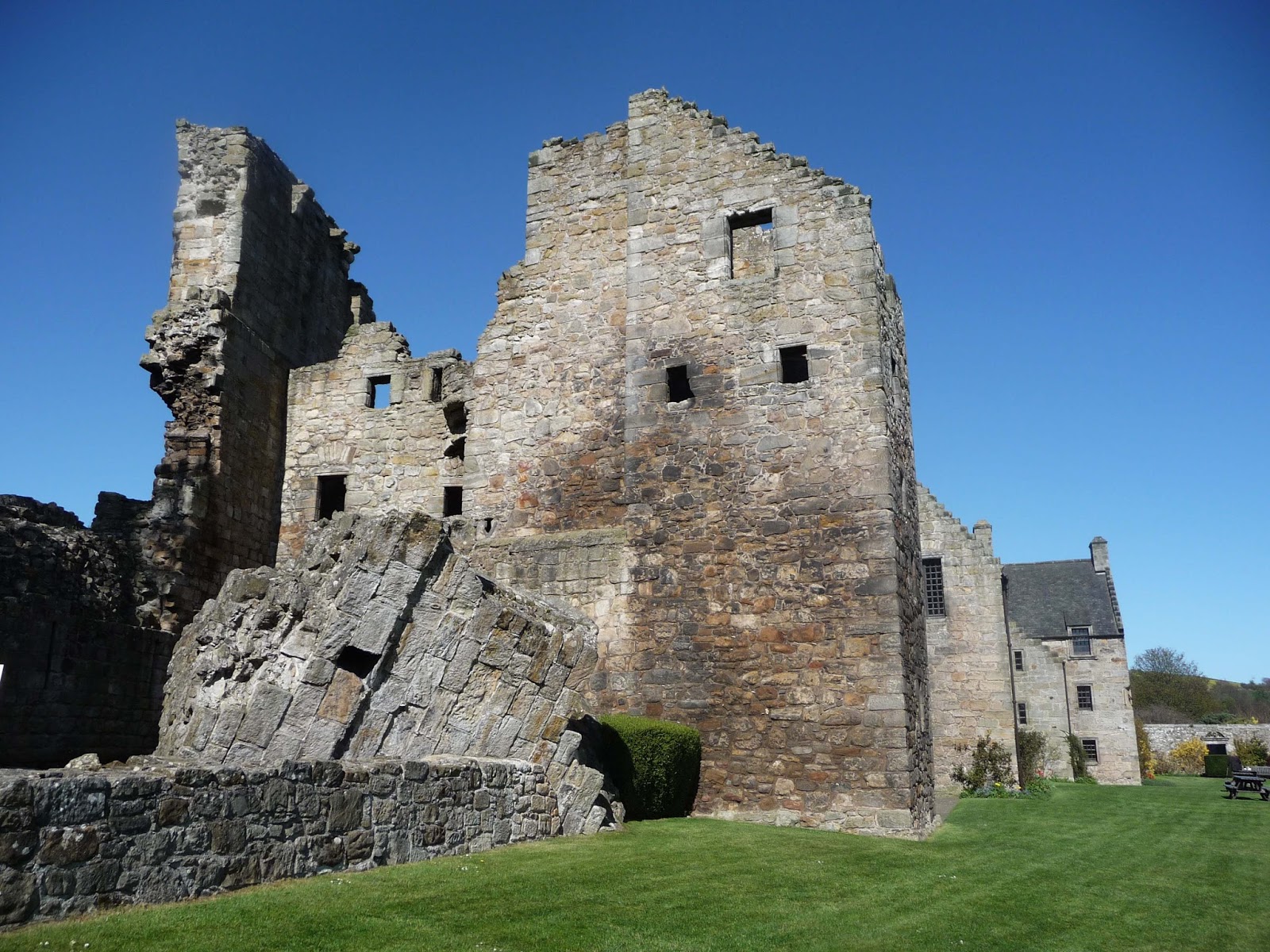 So, in my opinion...: THE QUAY, ABERDOUR
