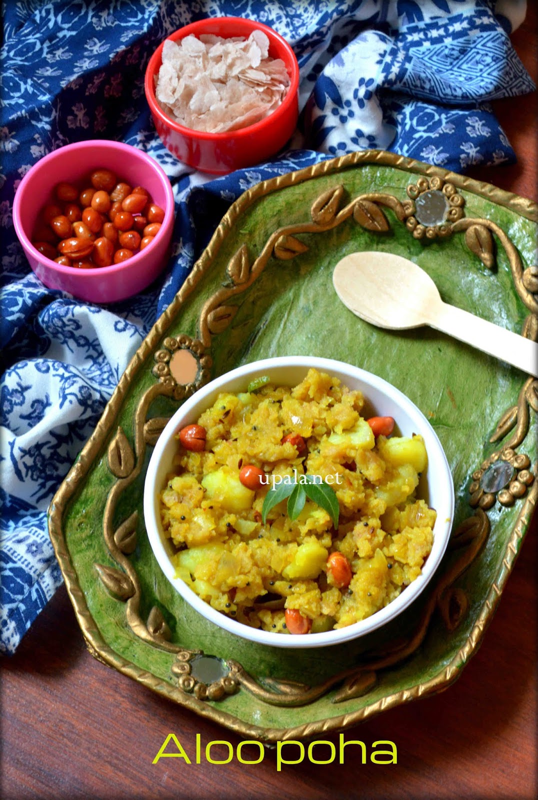 Upala: Aloo Poha using red rice poha/Kanda Poha