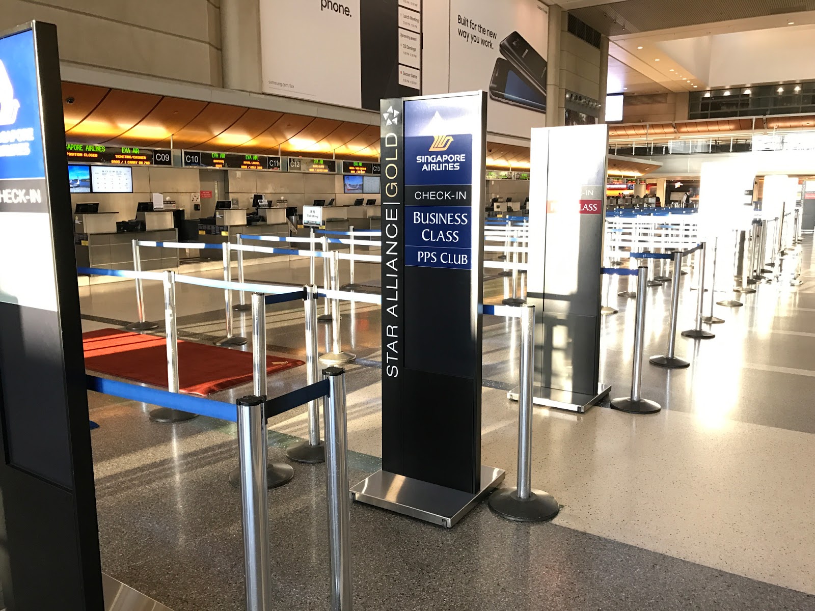 Relentless Financial Improvement: Singapore Airlines new business class ...