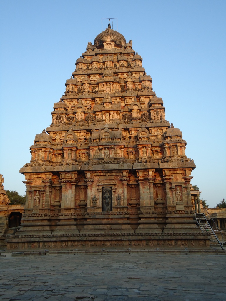 Travel Guide to trace Cholas