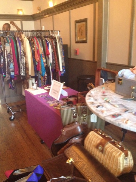Elan Renegade Vintage: Setting Up Shop at the Vintage Pop-Up