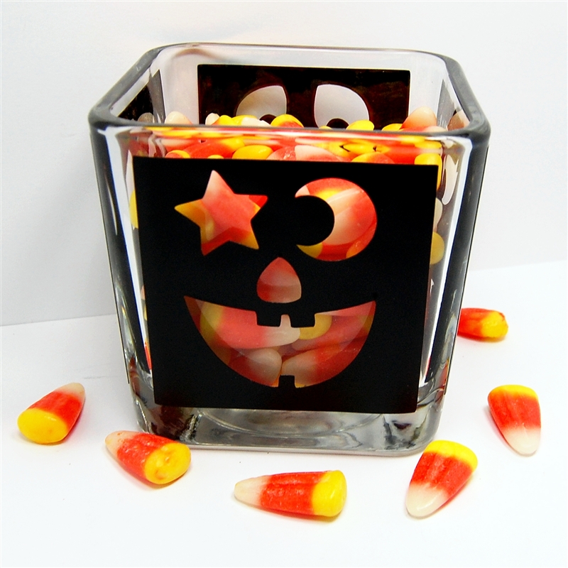 Capadia Designs: Cute Candy Corn Container