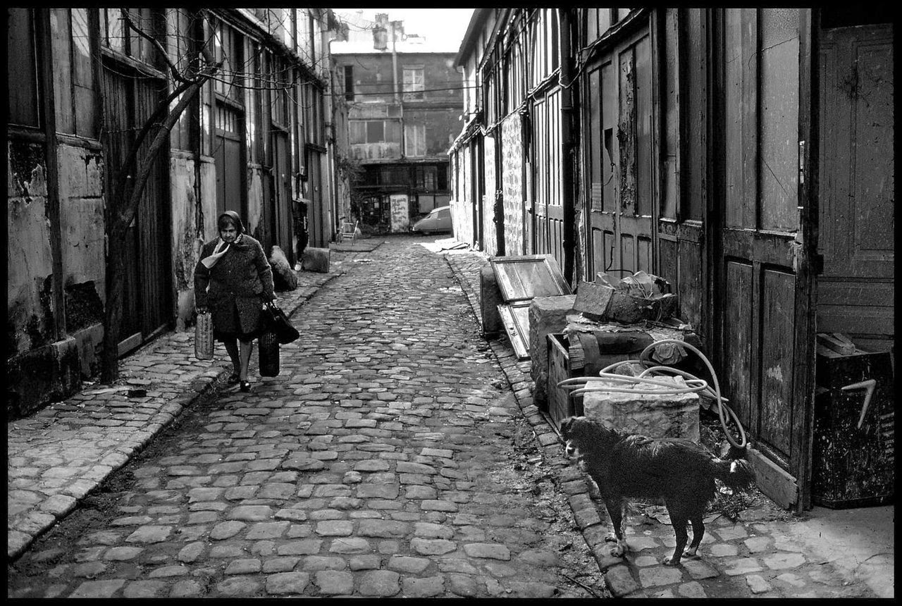 Assignment List: Old Paris Street's and Rooftops