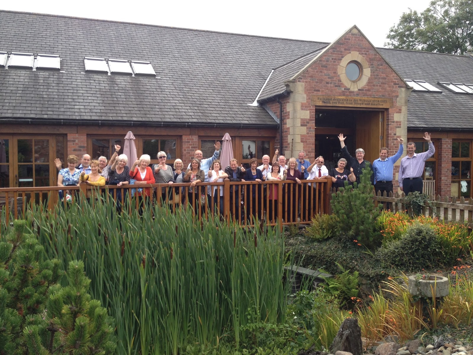 Coach Tours UK: Steve Reed Tourism visits Southport....