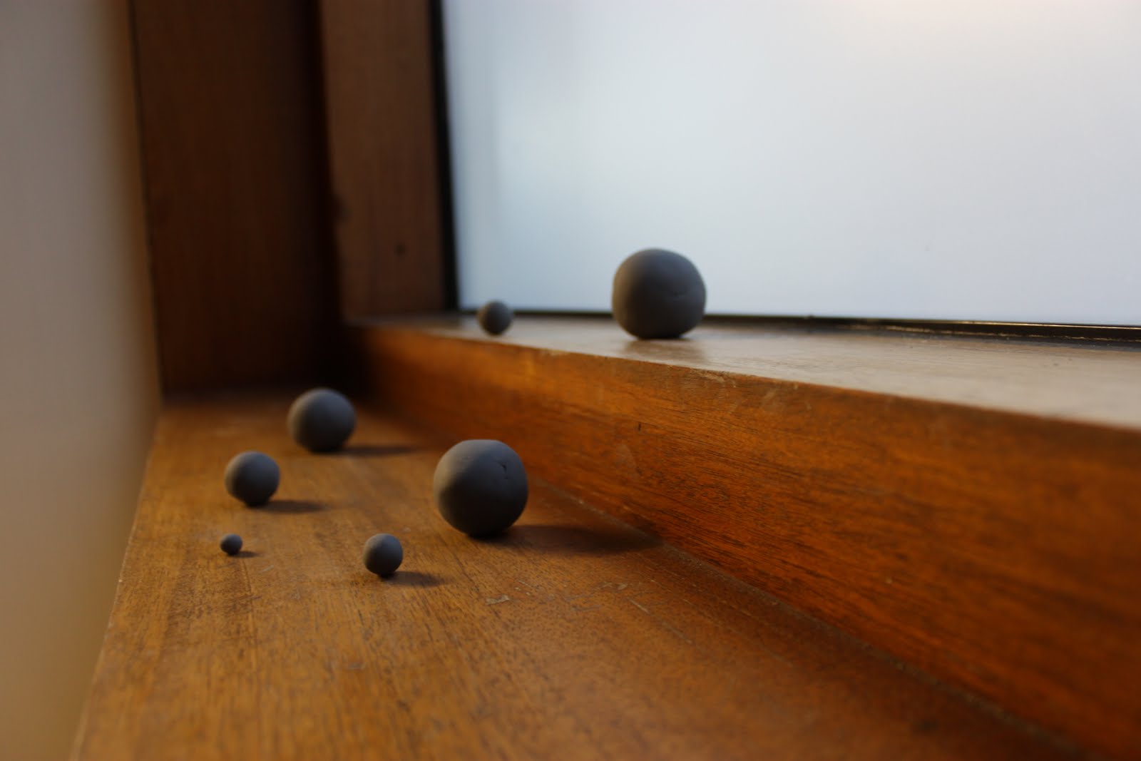 On The Ledge: Jay Harper "The Fabulous Grey Orbs of Tarimanatos ...