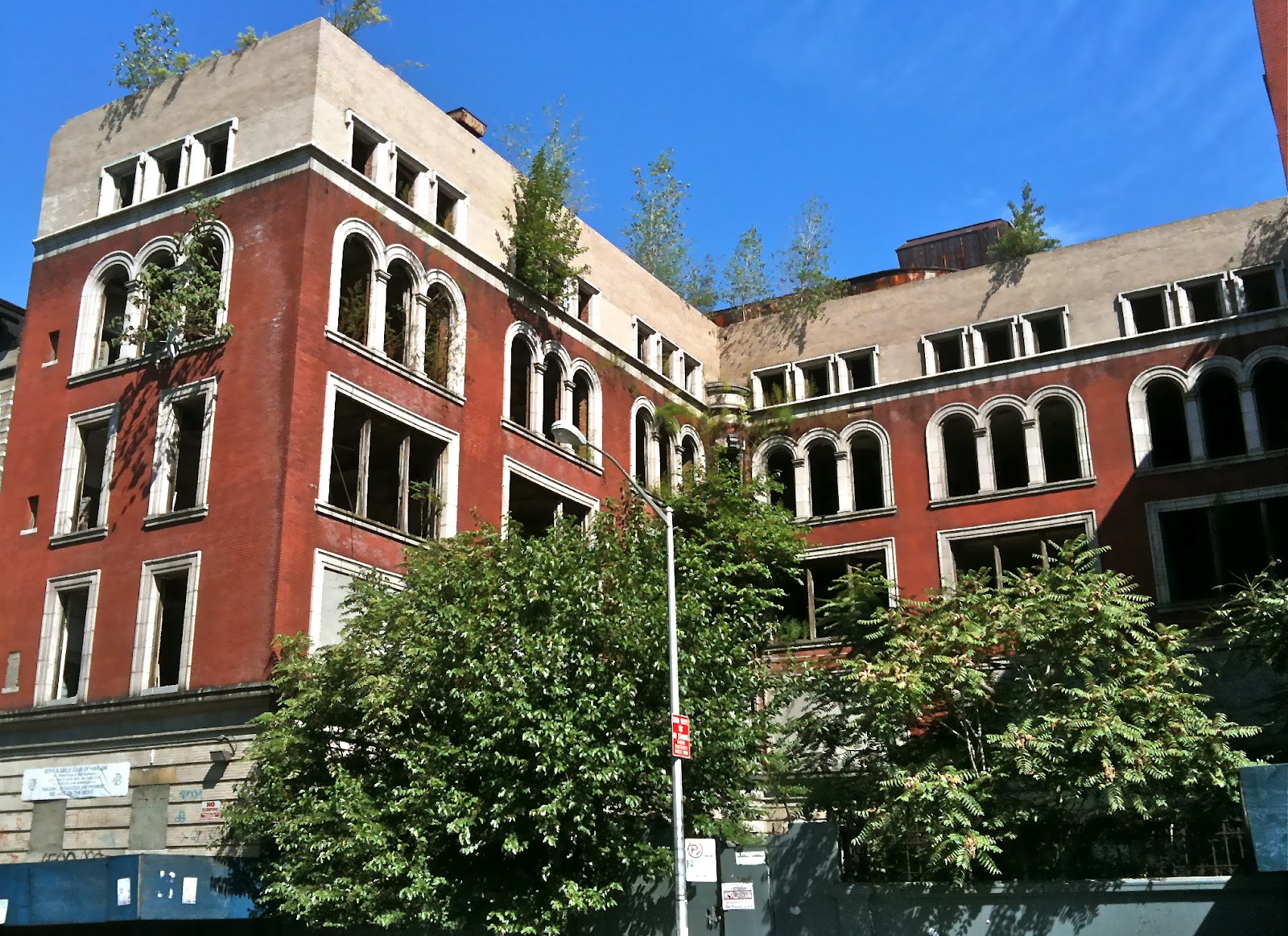 H A R L E M + B E S P O K E: ☞ DWELL: Comparing PS90 and PS186