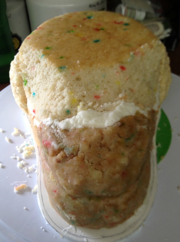 The Crafty Conundrum: SYTYC -T-Rex Cake Tutorial