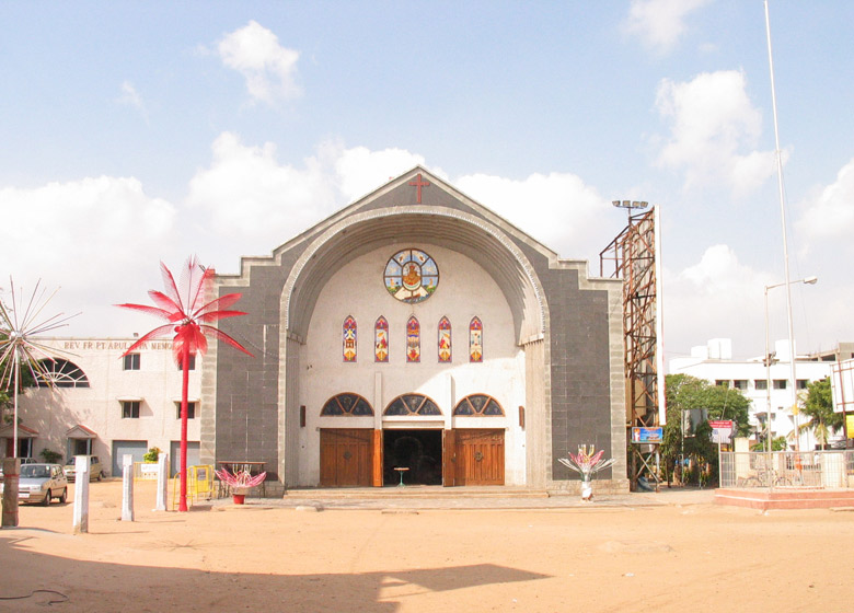 Annai Velankanni Shrine – Besantnagar ~ Roman Catholic Churches
