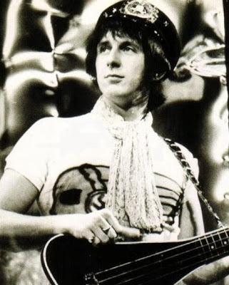 * A Young Vintage Wholigan *: Rock'n'Roll Style Icon: John Entwistle