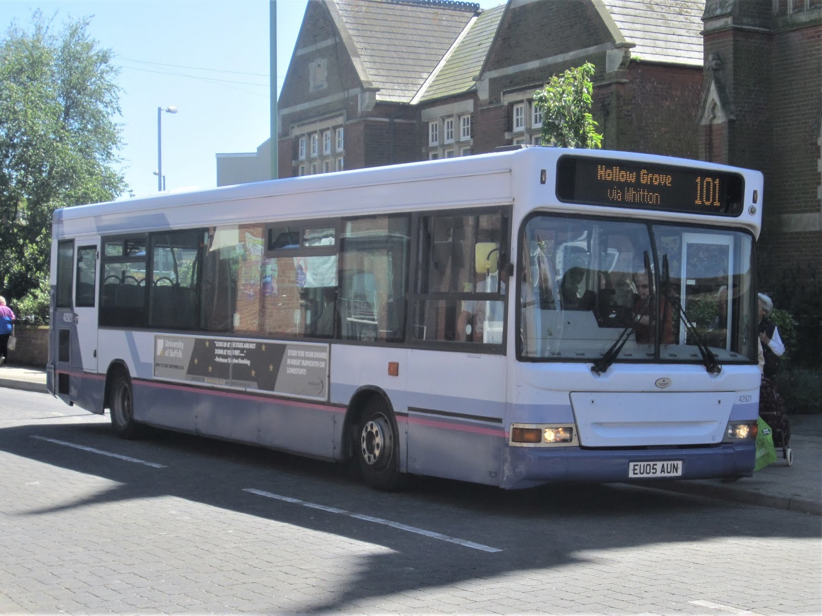 East Norfolk (& East Suffolk) Bus Blog: Loaned to Lowestoft