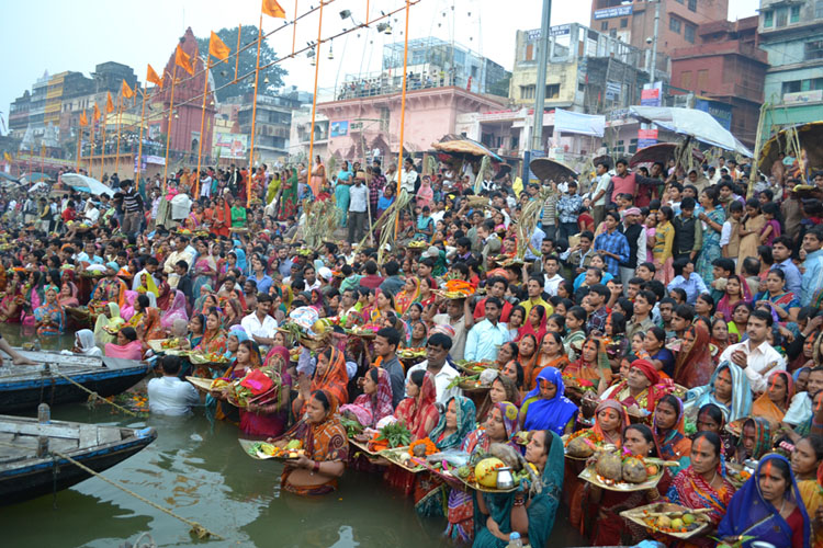 Varanasi View: Chhath celebrated in Varanasi with traditional gaiety ...