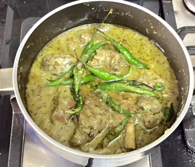 Shobha's Food Mazaa: HARI MIRCH KA GOSHT / GREEN CHILLI MUTTON