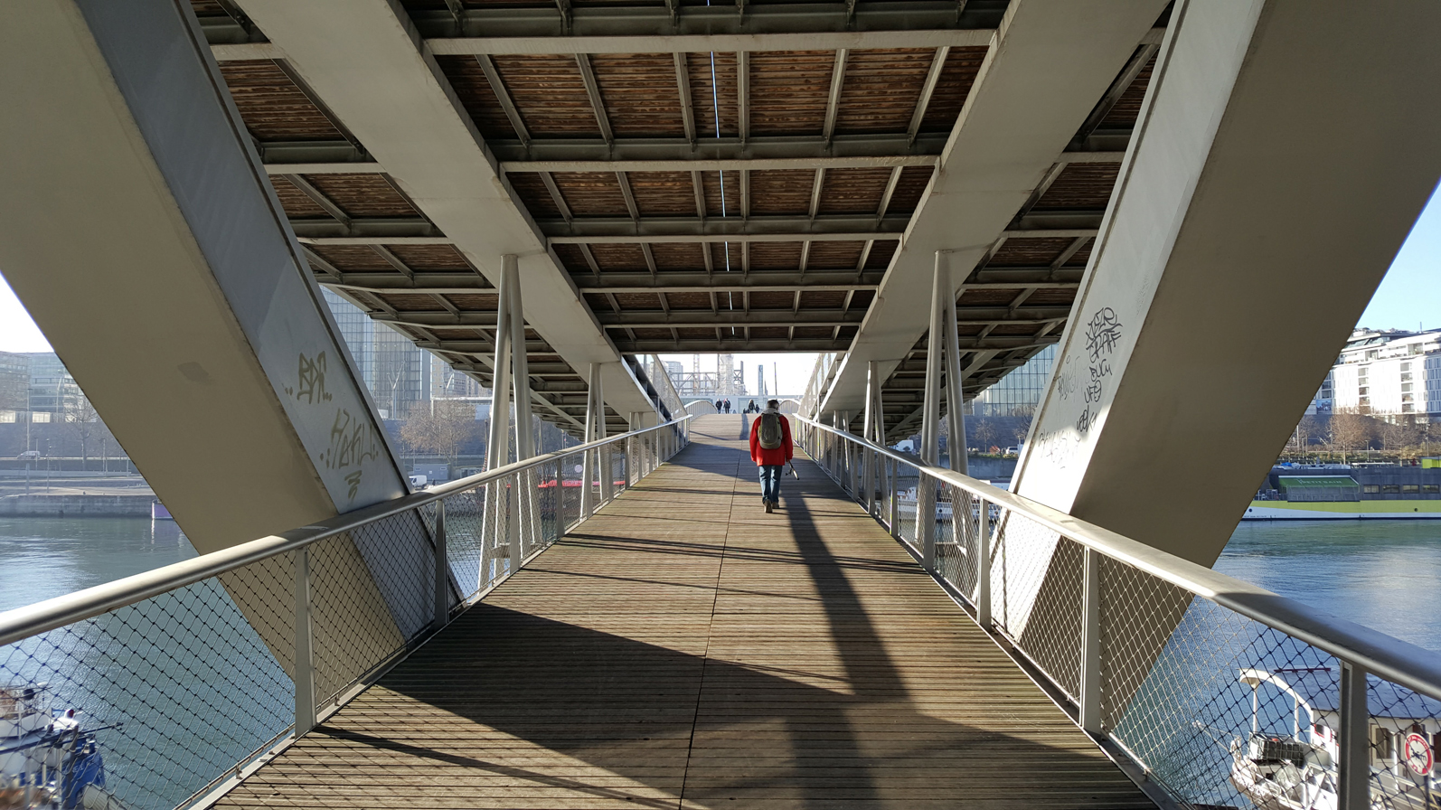 The Happy Pontist: French Bridges: 19. Passerelle Simone-de-Beauvoir, Paris