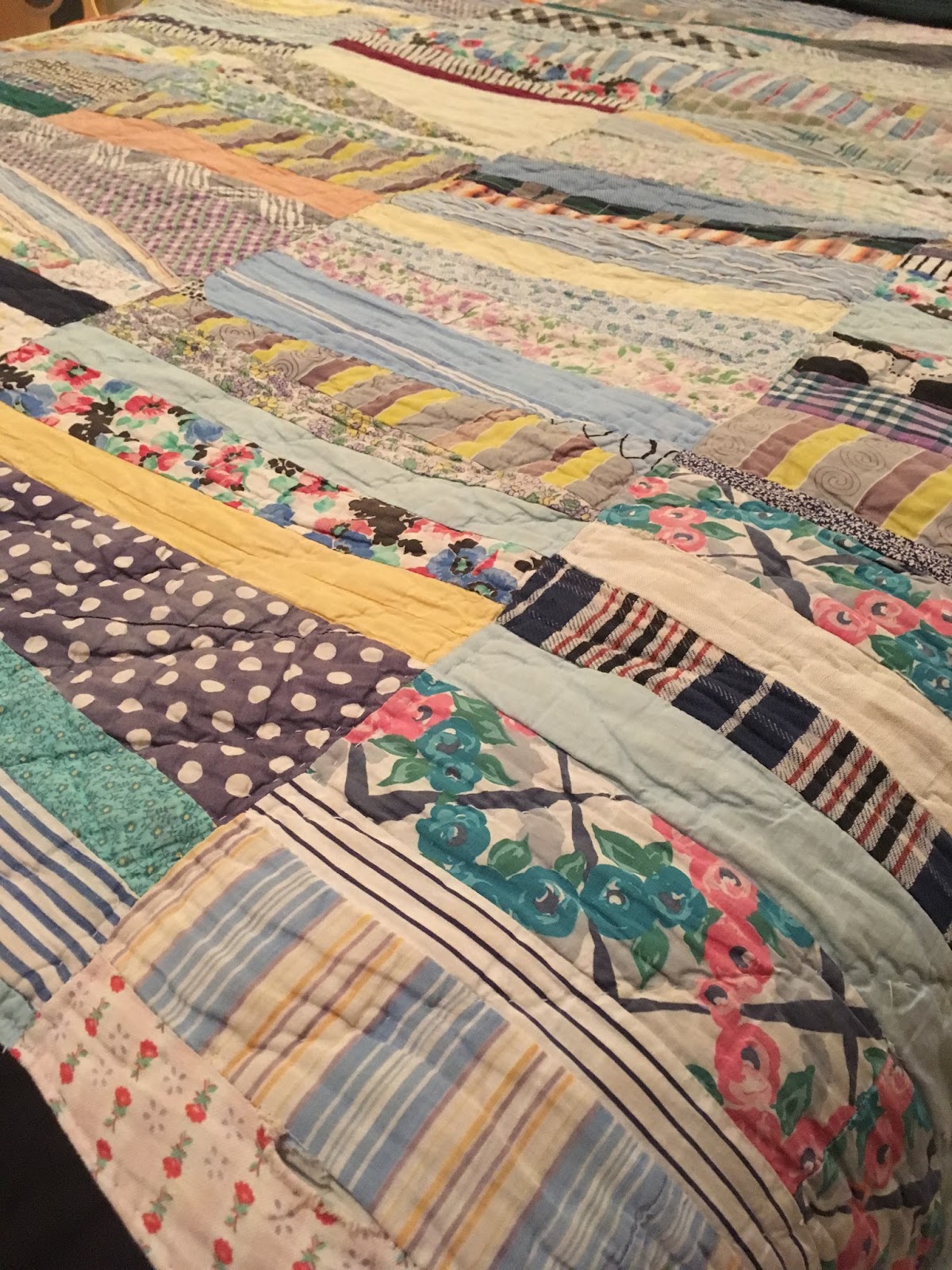 Studio Dragonfly: Neutral Stack and Slash Quilt Top
