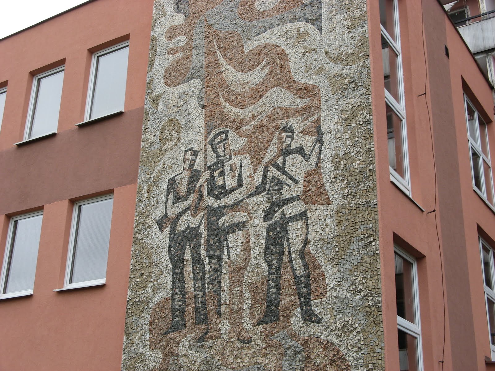 Art, Murals & Monuments of the Communist Era