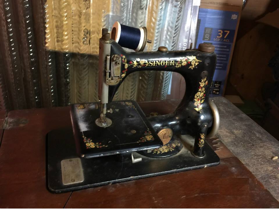 Quilting Revolution: Acquisition - Vintage Singer Model 24