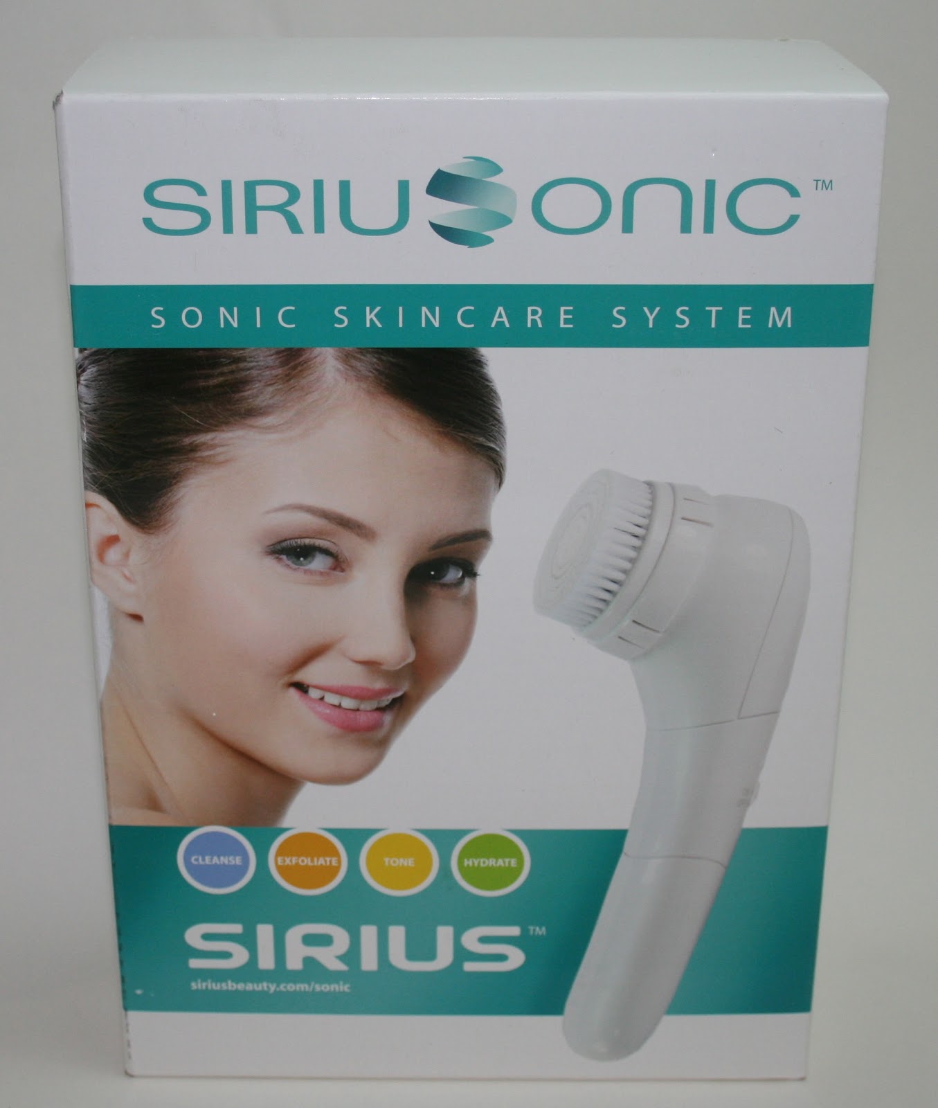 Sirius Sonic Skincare System - Beauty Geek