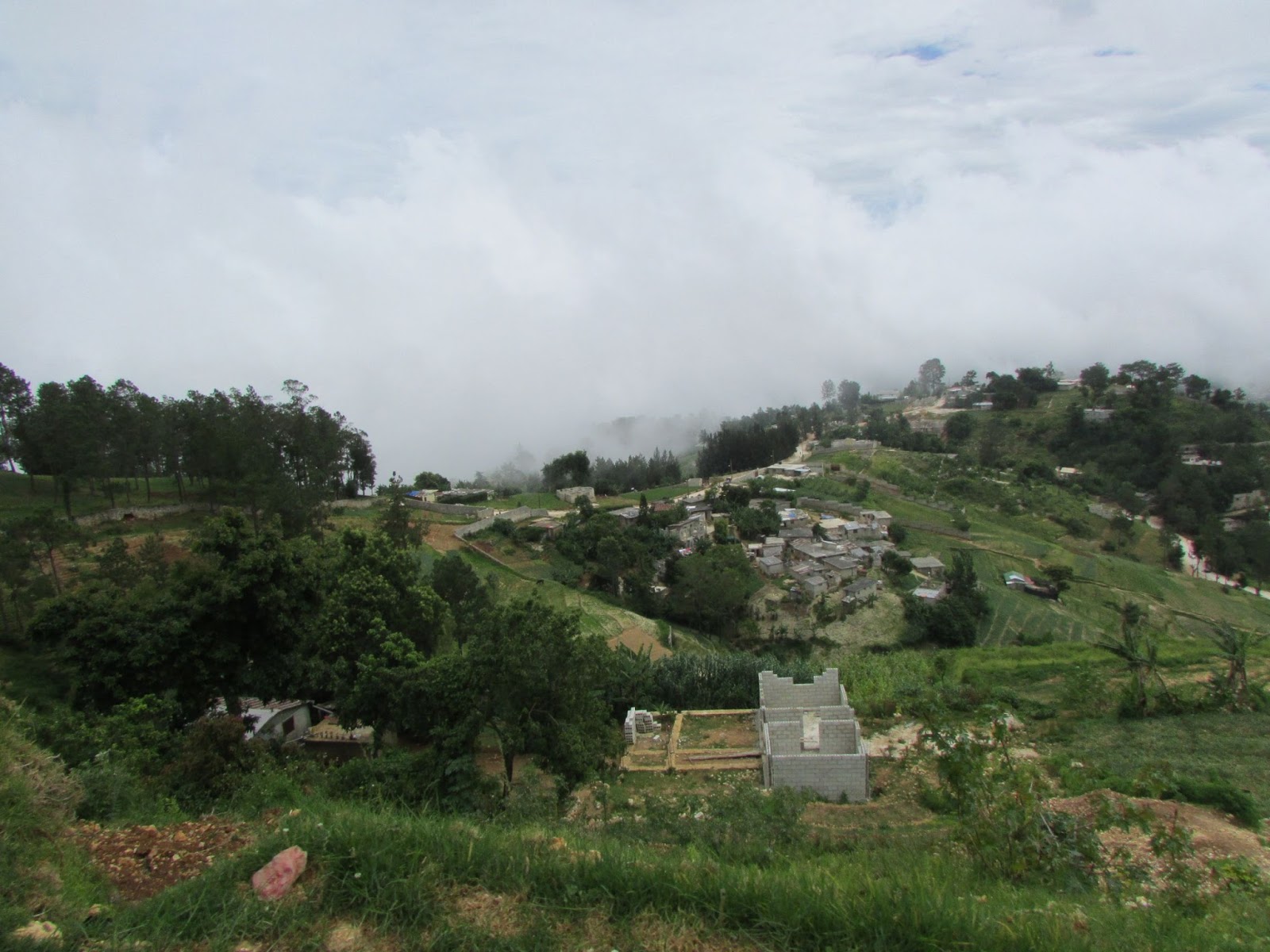 Karen Bultje - Haiti: Kenscoff Mountain Walk - Part 1