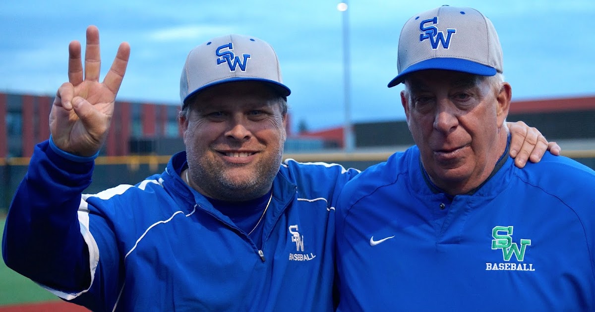 Shoreline Area News: Wyatt Tonkin marks 300th coaching win with a 15 ...