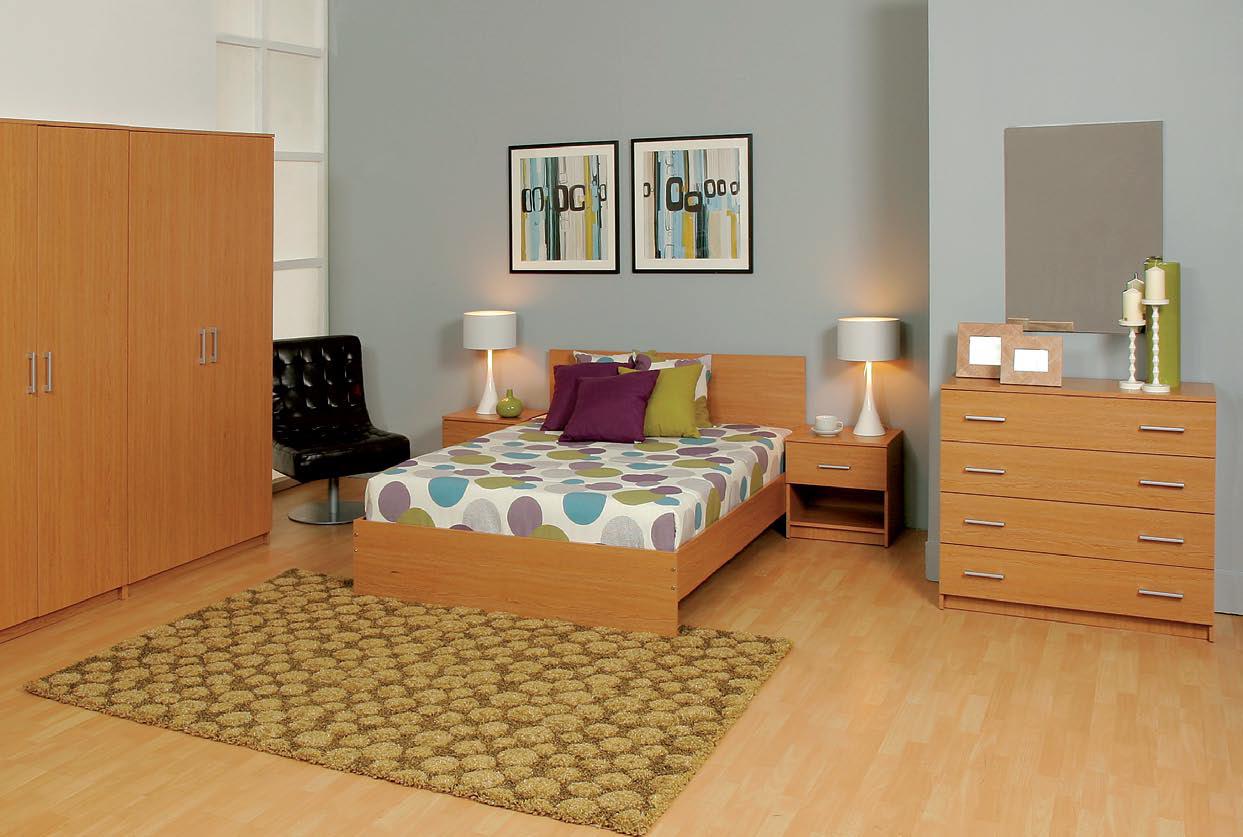 Saldos na Moviflor - quartos e sofás