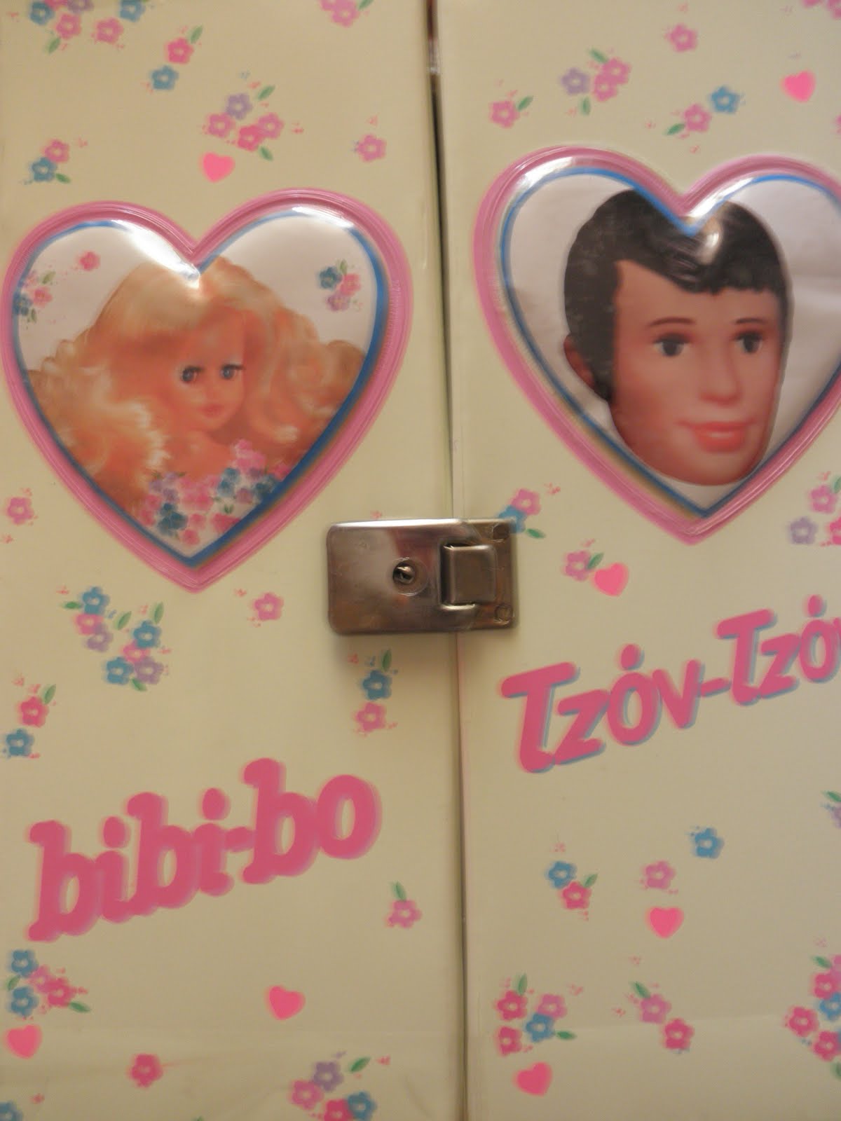 bibi-bo: Οι ντουλάπες της bibi-bo