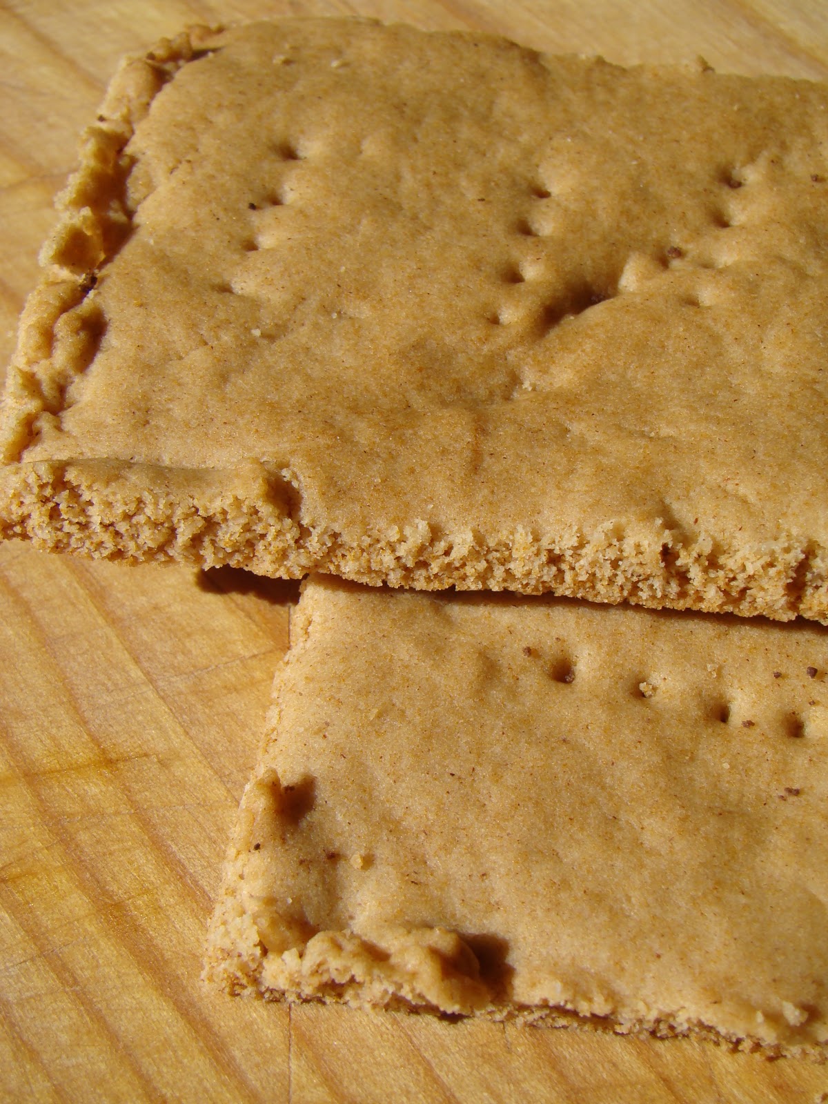 HoneyBeeHive: Graham Crackers