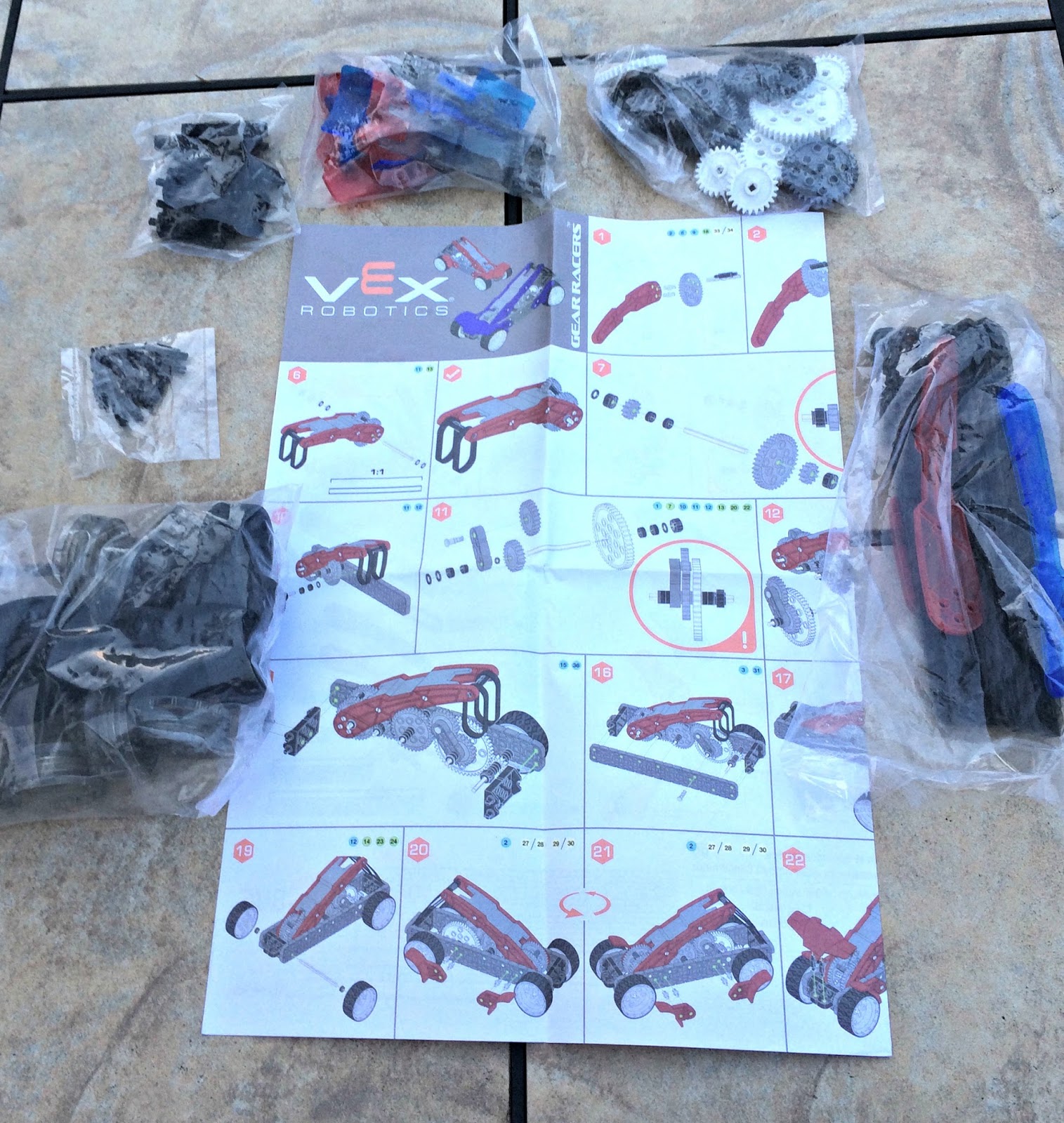 A GEEK DADDY: VEX Robotics: Gear Racers