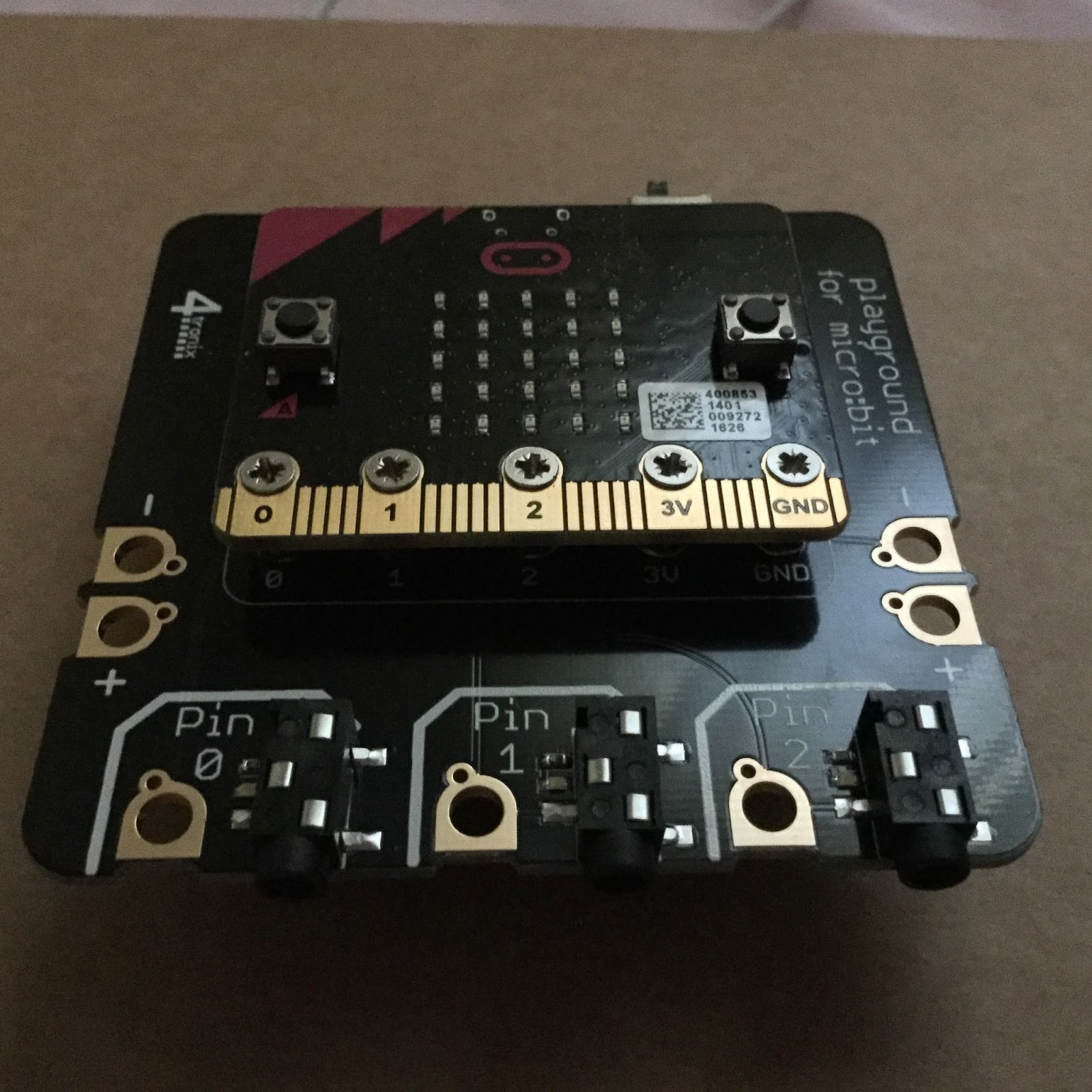 Robots And Physical Computing Playing With 4tronixs Microbit Playground