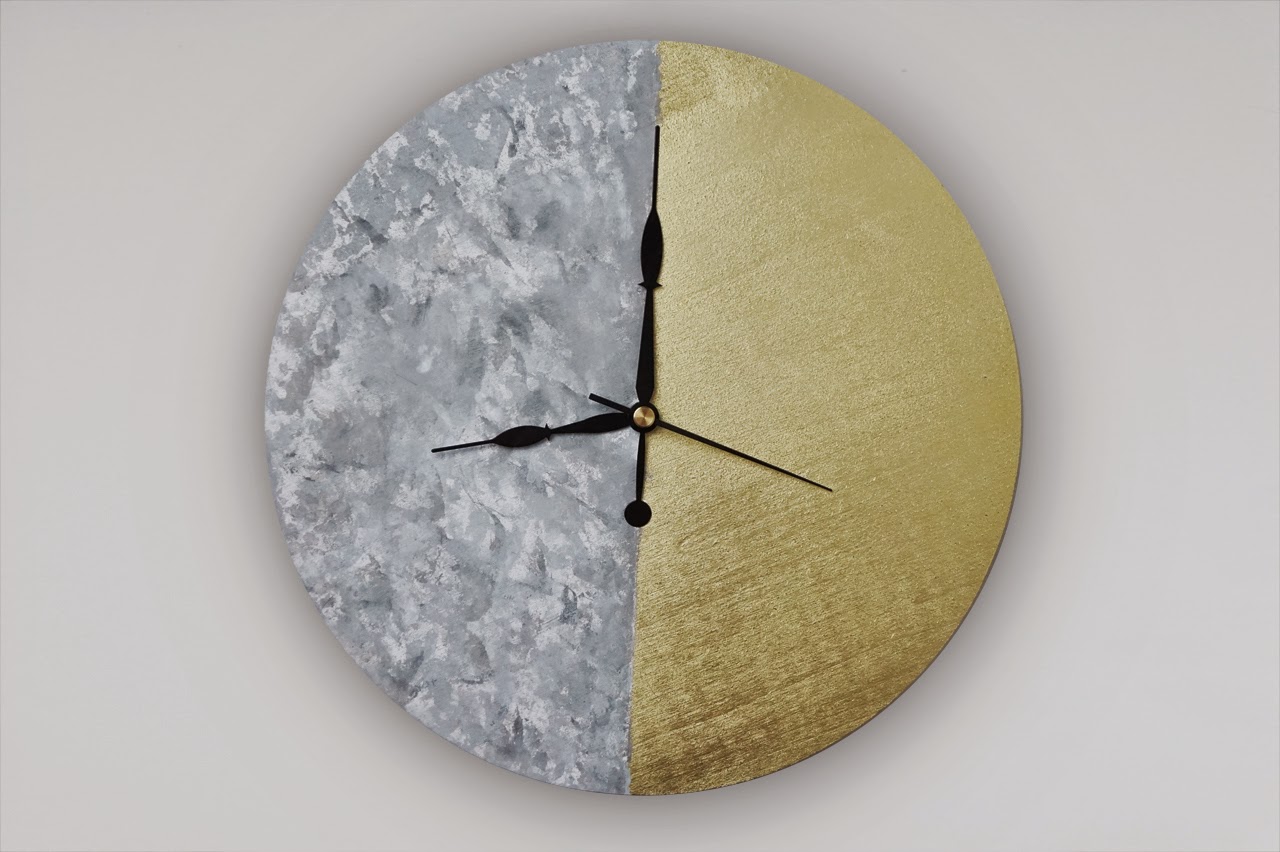 Nice Two-toned Clock : r/a:t5_2so4k