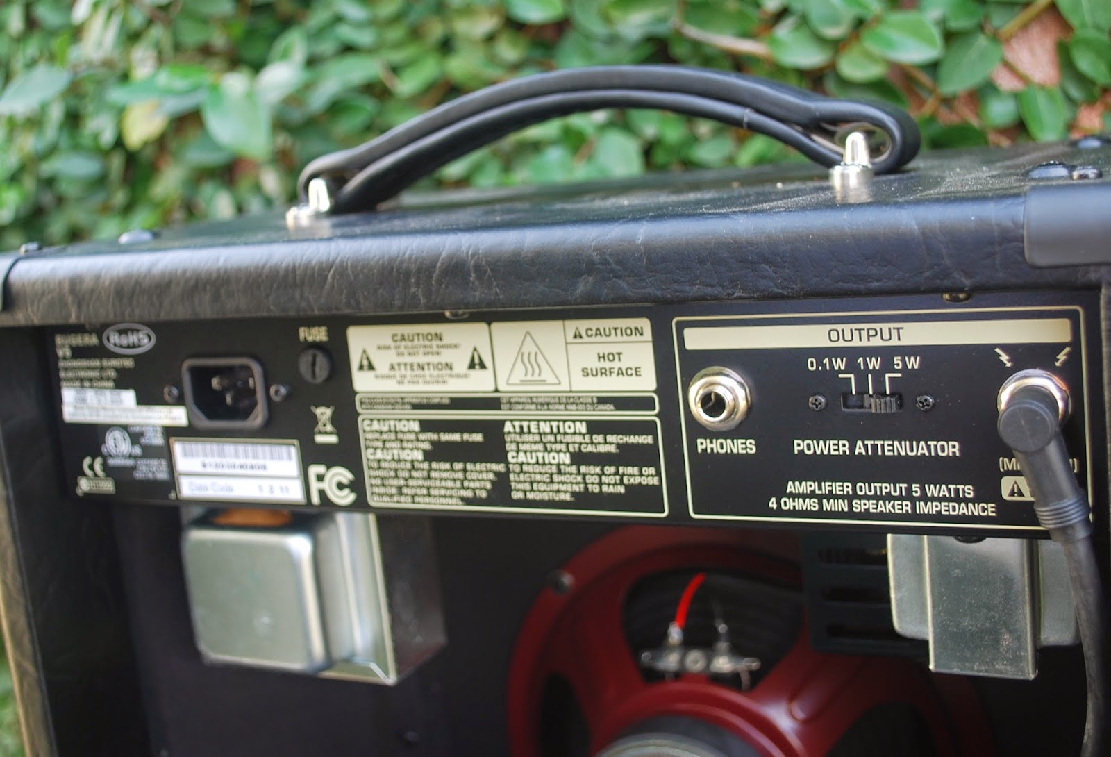 Rex and the Bass: Bugera V5 5-watt Class A Amplifier Review