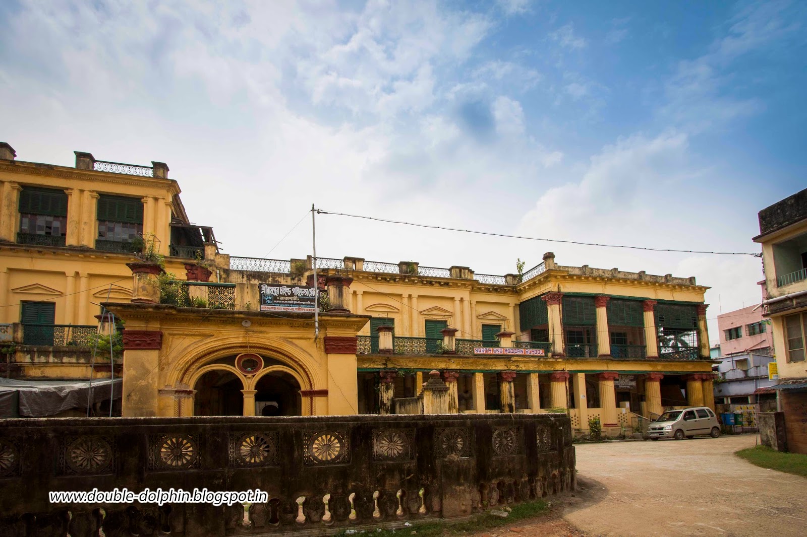 The Concrete Paparazzi: Serampore Rajbari